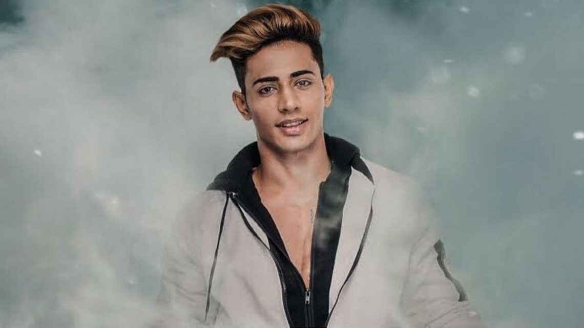 Danish Zehen Wiki, Age, Death, GF, Family, Biography, Song